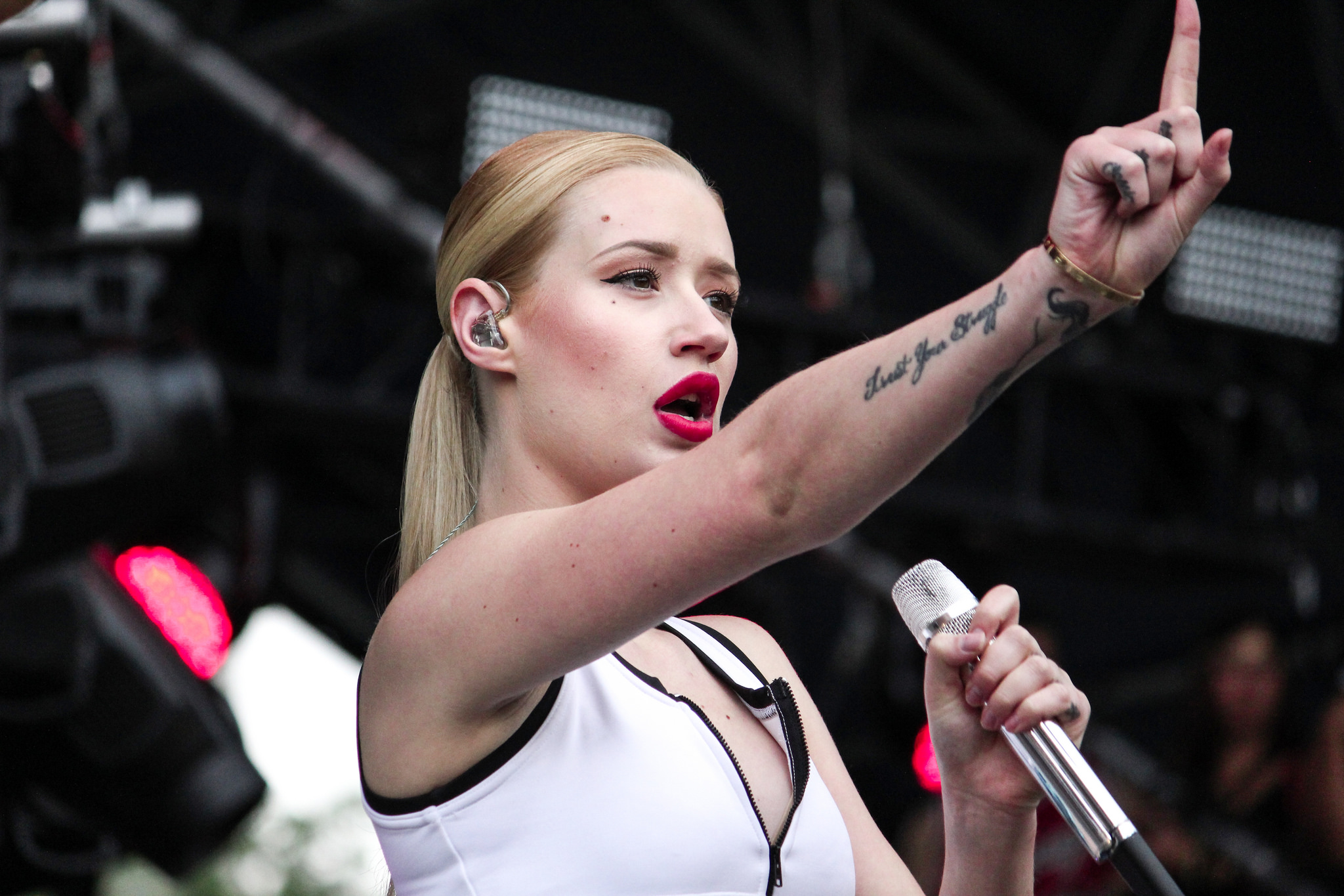 Rapper Iggy Azalea Announces First Tour in Four Years | The Early ...