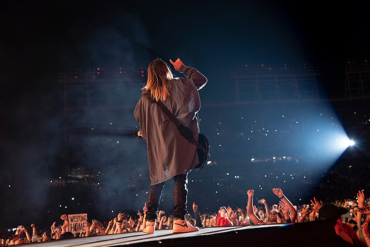 Review: Fall Out Boy’s Electrifying Homecoming at Chicago’s Wrigley ...