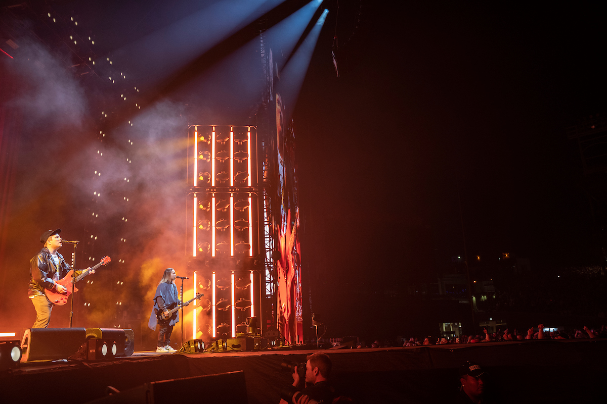 Review: Fall Out Boy’s Electrifying Homecoming at Chicago’s Wrigley ...